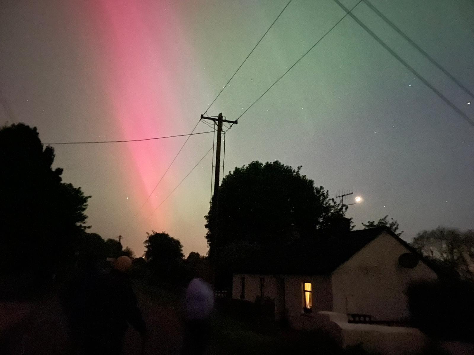 Aurora photo approximates depth of colour as perceived by human eye ...